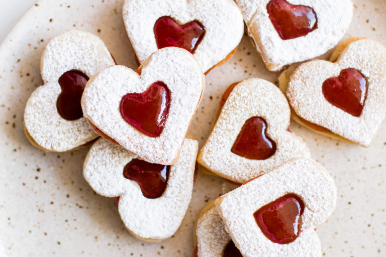 Melt-In-Your-Mouth Linzer Cookies - Pretty. Simple. Sweet