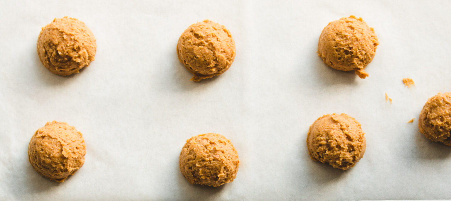Soft Pumpkin Cookies (That Taste Amazing) - Pretty. Simple. Sweet.