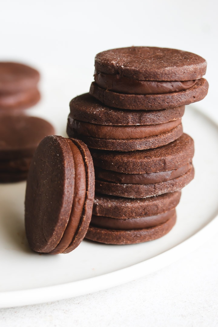 Melt In Your Mouth Chocolate Sandwich Cookies - Pretty. Simple. Sweet.