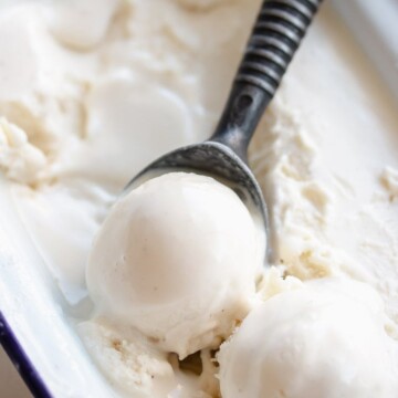 3-Ingredient No Churn Vanilla Ice Cream - Pretty. Simple. Sweet