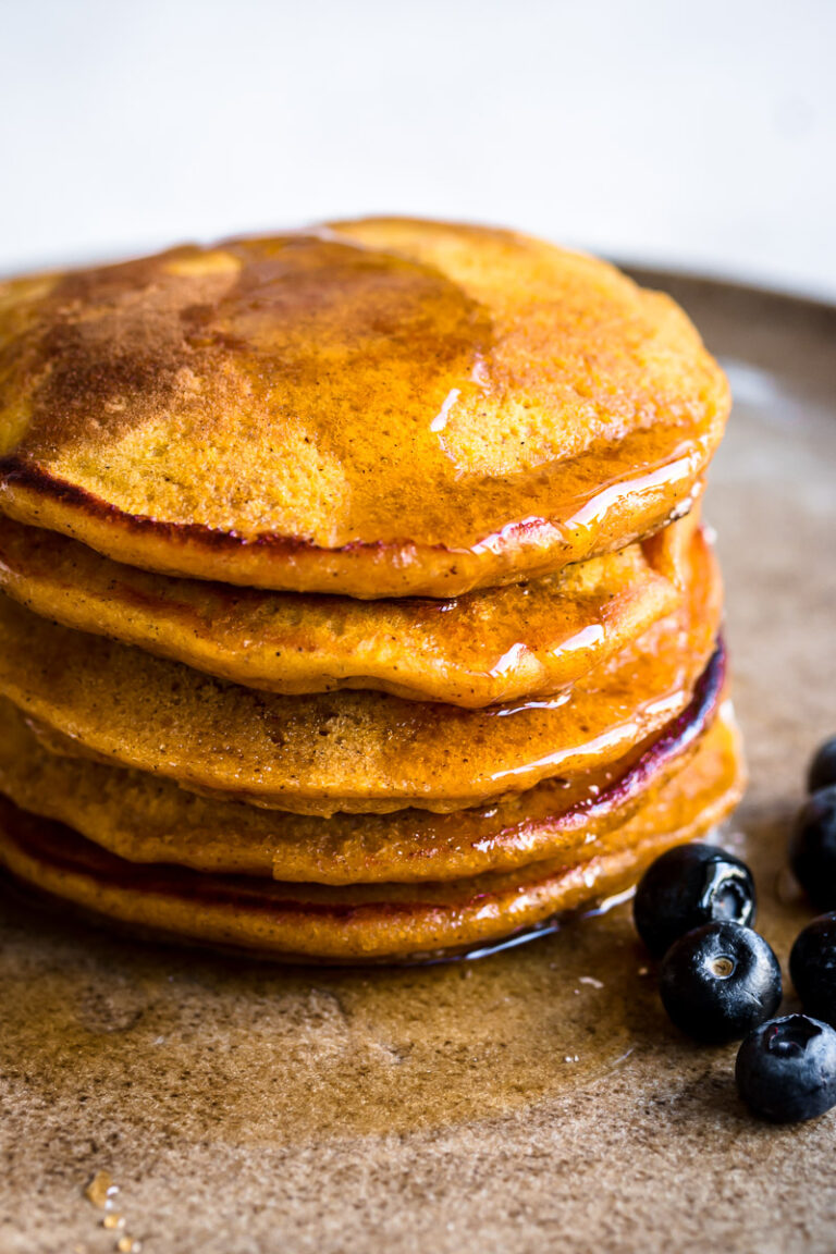 Perfect Fluffy Pumpkin Pancakes - Pretty. Simple. Sweet.