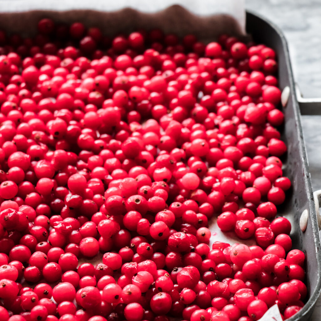 How To Freeze Fresh Berries - Pretty. Simple. Sweet.