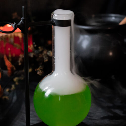 Hocus Pocus Life Potion Cocktail - Pretty. Simple. Sweet.