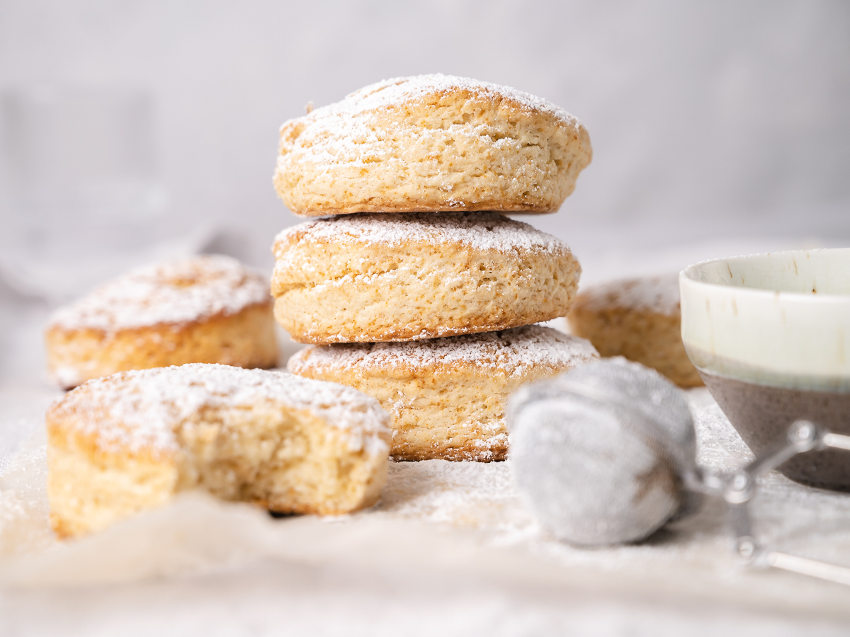Cream Scones - Pretty. Simple. Sweet.