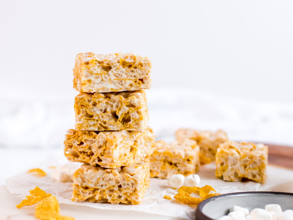 Cornflake Marshmallow Treats - Pretty. Simple. Sweet.