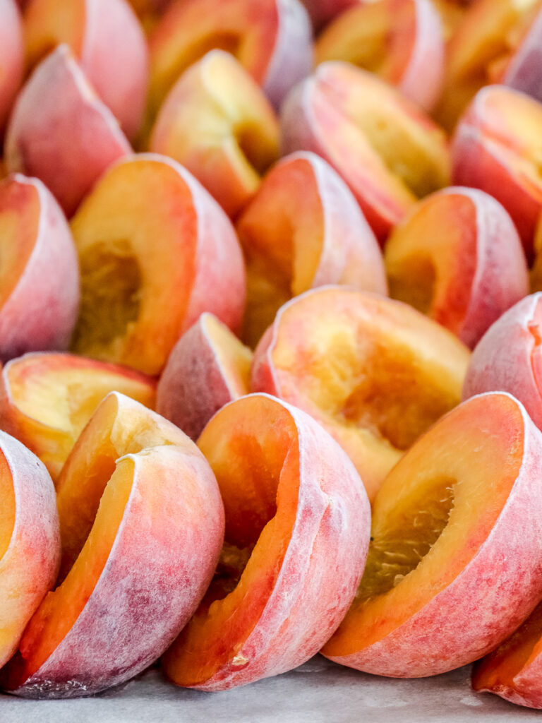 How to Freeze & Peel Fresh Peaches - Pretty. Simple. Sweet.