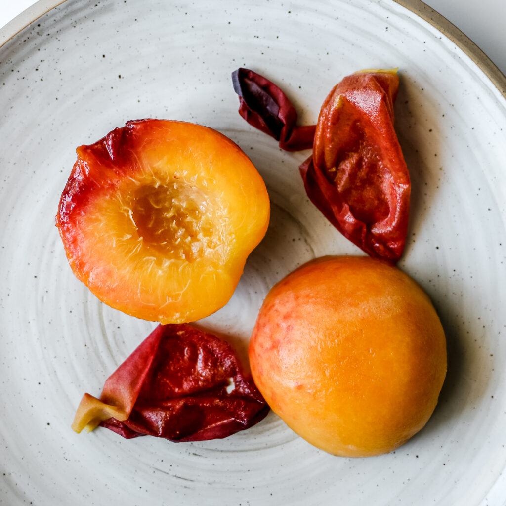 How to Freeze & Peel Fresh Peaches - Pretty. Simple. Sweet.