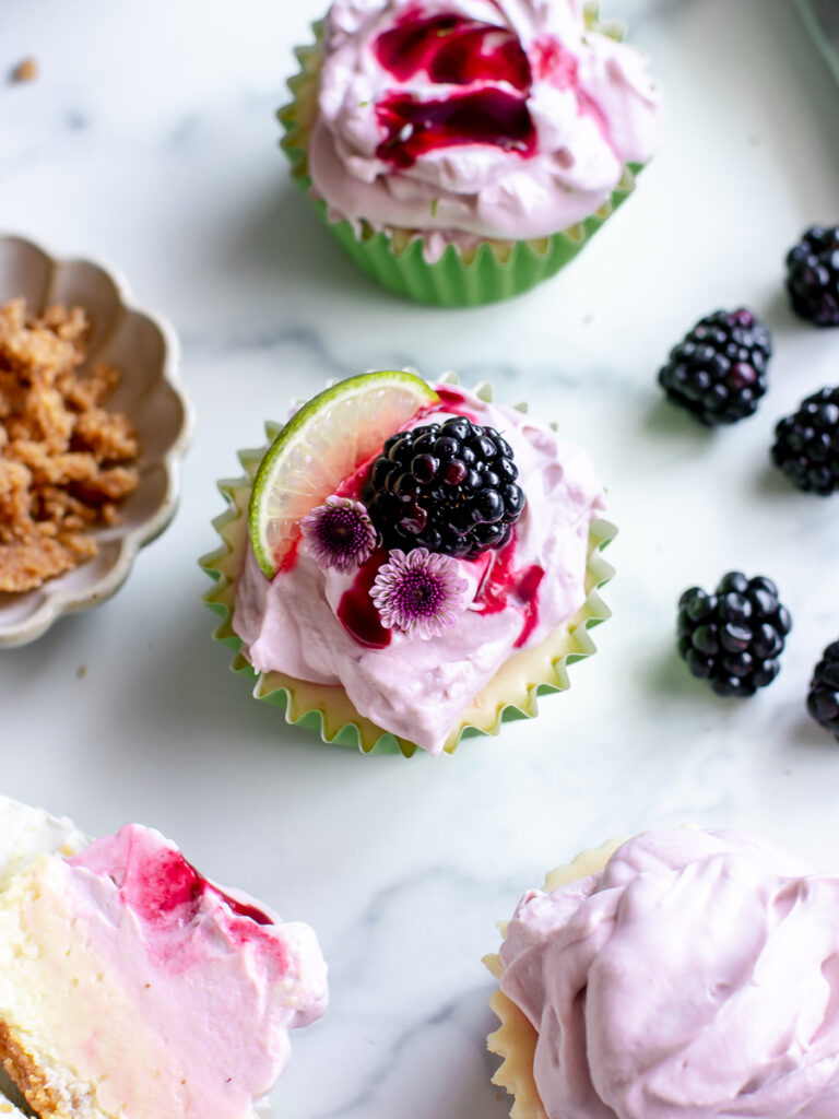 Mini Key Lime Pies with Blackberry - Pretty. Simple. Sweet.